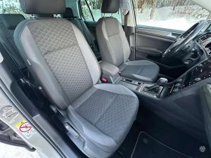 Grey Volkswagen Golf 2019 in Vilnius, with an engine capacity of 1.97 L and mileage of 217 thousand km for 10950 €, photo 24 on AUTOMOTO.COM.LV
