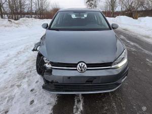 Grey Volkswagen Golf 2019 in Kaunas, with an engine capacity of 1.60 L and mileage of 121 thousand km for 5200 €, photo 2 on AUTOMOTO.COM.LV
