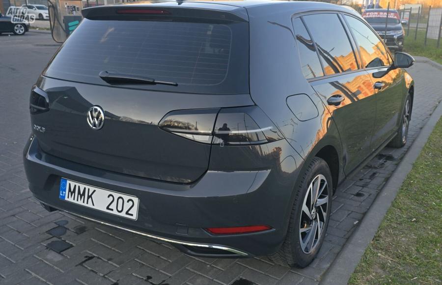 Pelēks Volkswagen Golf 2019 Kauņa, ar dzinēja tilpumu 1.60 L un nobraukumu 254 tūkst. km par 11000 €, foto 4 vietnē AUTOMOTO.COM.LV