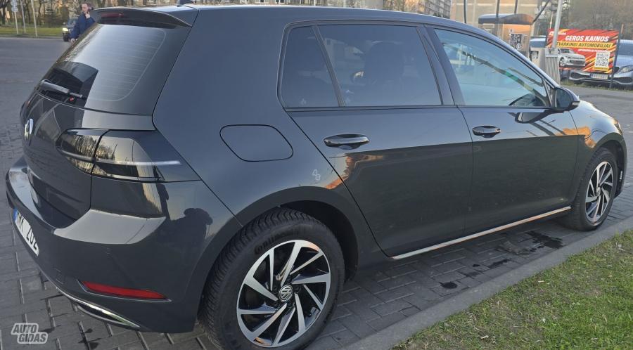 Pelēks Volkswagen Golf 2019 Kauņa, ar dzinēja tilpumu 1.60 L un nobraukumu 254 tūkst. km par 11000 €, foto 6 vietnē AUTOMOTO.COM.LV