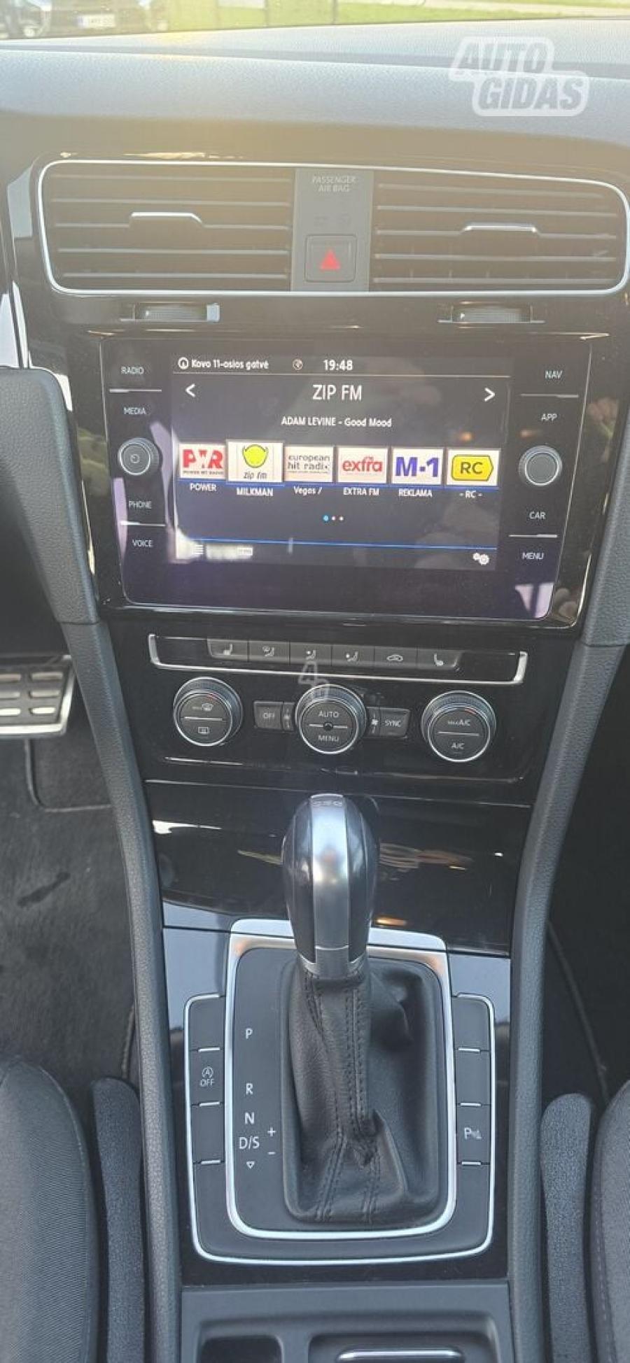 Pelēks Volkswagen Golf 2019 Kauņa, ar dzinēja tilpumu 1.60 L un nobraukumu 254 tūkst. km par 11000 €, foto 17 vietnē AUTOMOTO.COM.LV