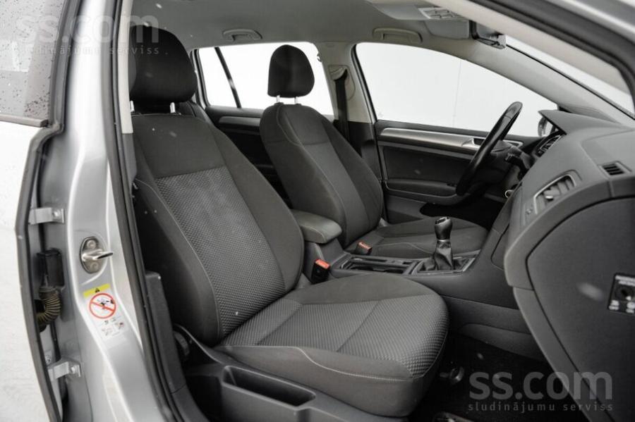 Pelēks Volkswagen Golf 2019 Rīga, ar dzinēja tilpumu 1.50 L un nobraukumu 137 tūkst. km par 10950 €, foto 7 vietnē AUTOMOTO.COM.LV