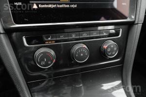Pelēks Volkswagen Golf 2019 Rīga, ar dzinēja tilpumu 1.50 L un nobraukumu 137 tūkst. km par 10950 €, foto 14 vietnē AUTOMOTO.COM.LV