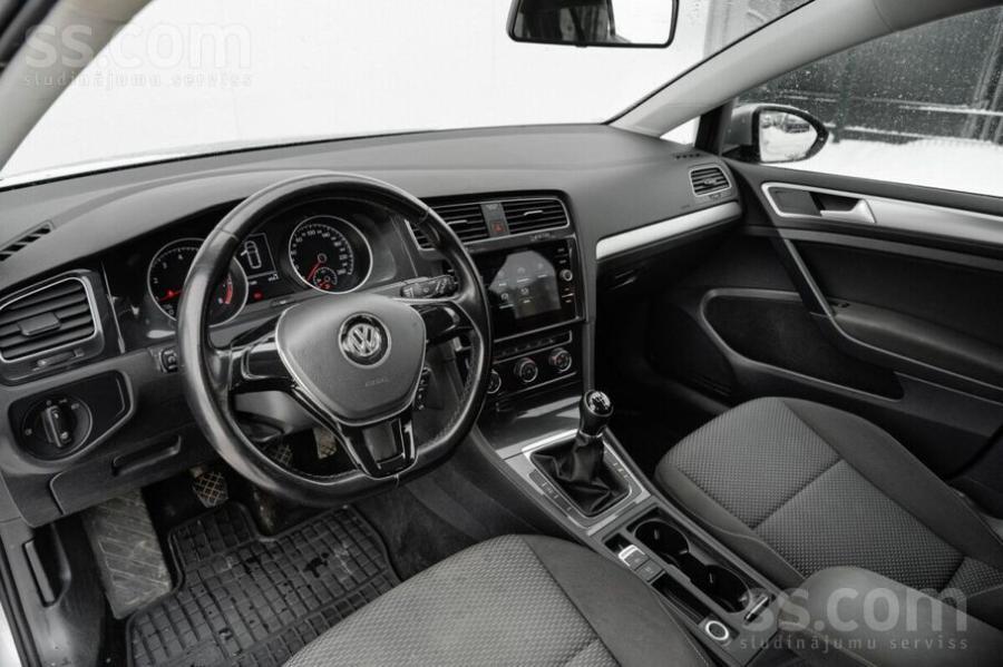 Pelēks Volkswagen Golf 2019 Rīga, ar dzinēja tilpumu 1.50 L un nobraukumu 137 tūkst. km par 10950 €, foto 17 vietnē AUTOMOTO.COM.LV