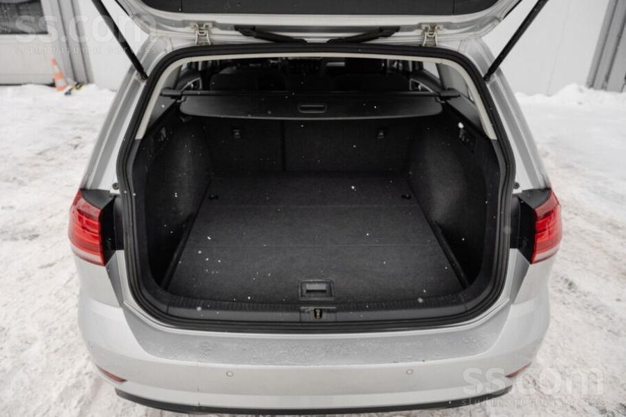 Pelēks Volkswagen Golf 2019 Rīga, ar dzinēja tilpumu 1.50 L un nobraukumu 137 tūkst. km par 10950 €, foto 18 vietnē AUTOMOTO.COM.LV