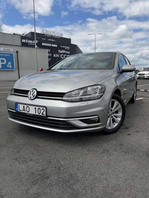 Grey Volkswagen Golf 2019 in Vilnius, with an engine capacity of 1.00 L and mileage of 93 thousand km for 10900 €, photo  on AUTOMOTO.COM.LV