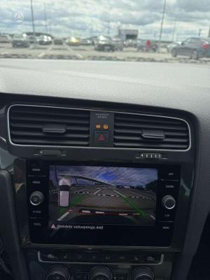 Grey Volkswagen Golf 2019 in Vilnius, with an engine capacity of 1.00 L and mileage of 93 thousand km for 10900 €, photo 21 on AUTOMOTO.COM.LV