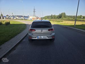 Grey Volkswagen Golf 2019 in Mazeikiai, with an engine capacity of 1.00 L and mileage of 96 thousand km for 9600 €, photo 7 on AUTOMOTO.COM.LV