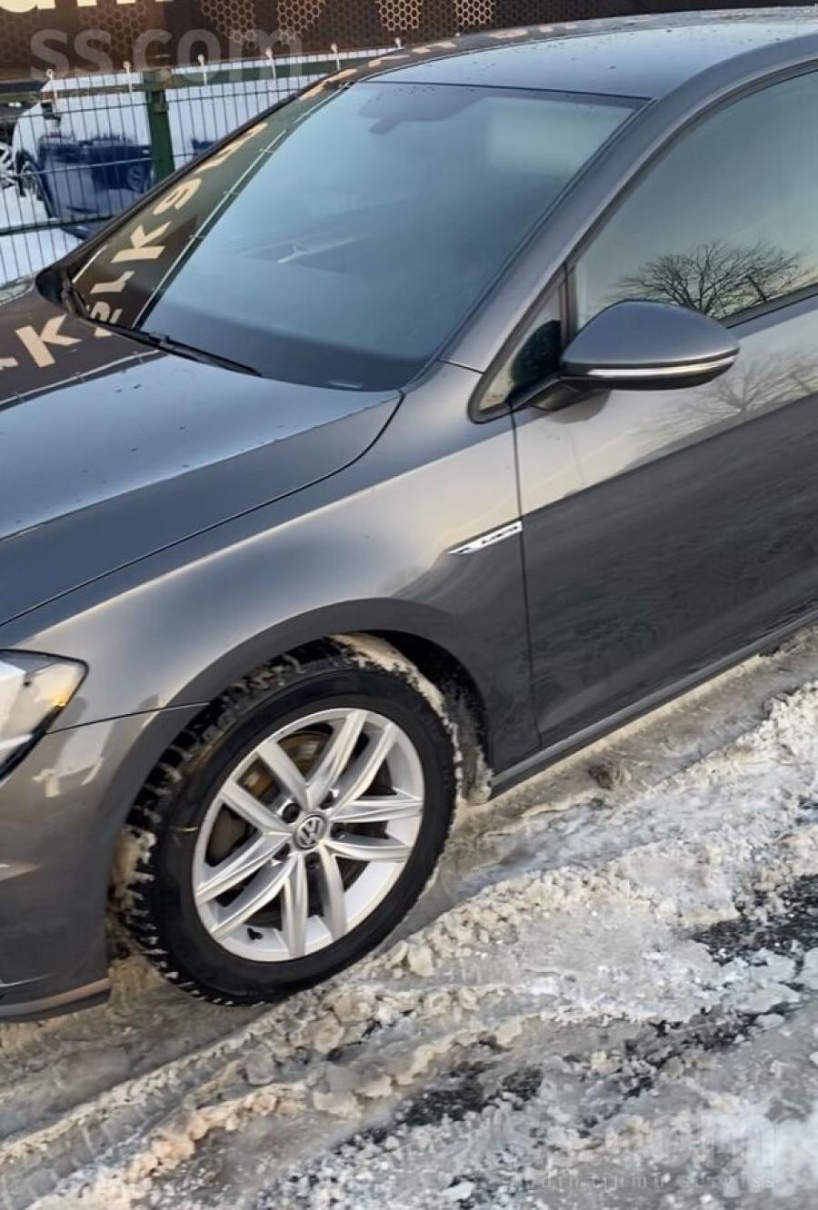 Grey Volkswagen Golf 2019 in Liepaja, with an engine capacity of 1.50 L and mileage of 203 thousand km for 10750 €, photo 9 on AUTOMOTO.COM.LV