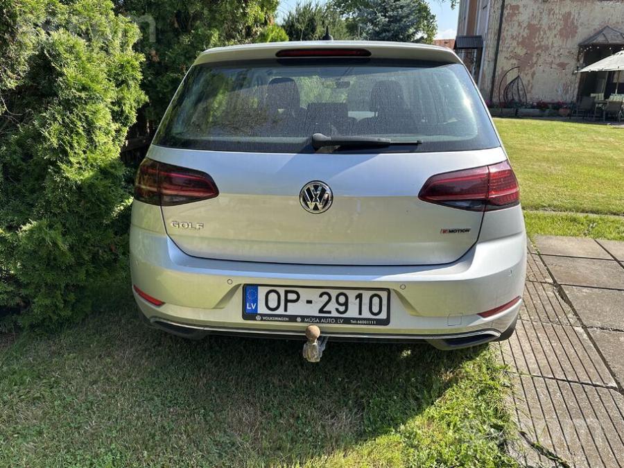 Grey Volkswagen Golf 2019 in Riga, with an engine capacity of 2.00 L and mileage of 116 thousand km for 12000 €, photo 3 on AUTOMOTO.COM.LV