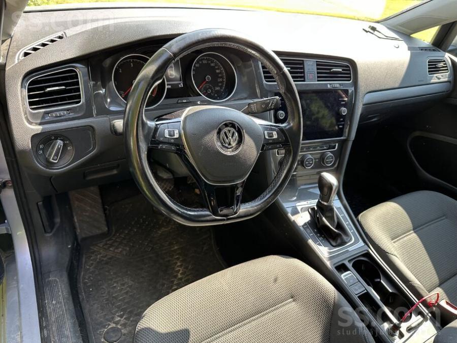Grey Volkswagen Golf 2019 in Riga, with an engine capacity of 2.00 L and mileage of 116 thousand km for 12000 €, photo 5 on AUTOMOTO.COM.LV