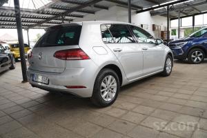 Pelēks Volkswagen Golf 2019 Rīga, ar dzinēja tilpumu 1.00 L un nobraukumu 175 tūkst. km par 7250 €, foto 5 vietnē AUTOMOTO.COM.LV