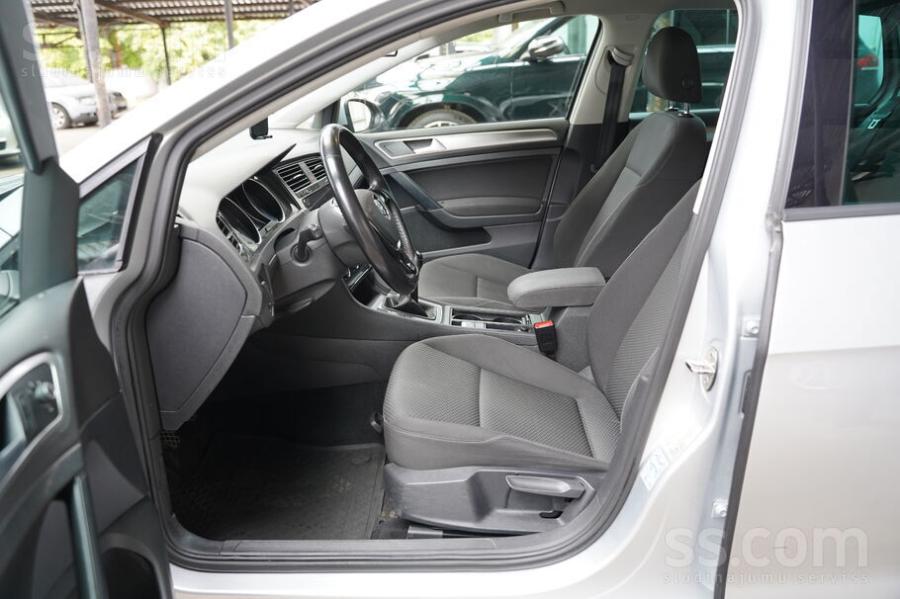 Pelēks Volkswagen Golf 2019 Rīga, ar dzinēja tilpumu 1.00 L un nobraukumu 175 tūkst. km par 7250 €, foto 7 vietnē AUTOMOTO.COM.LV