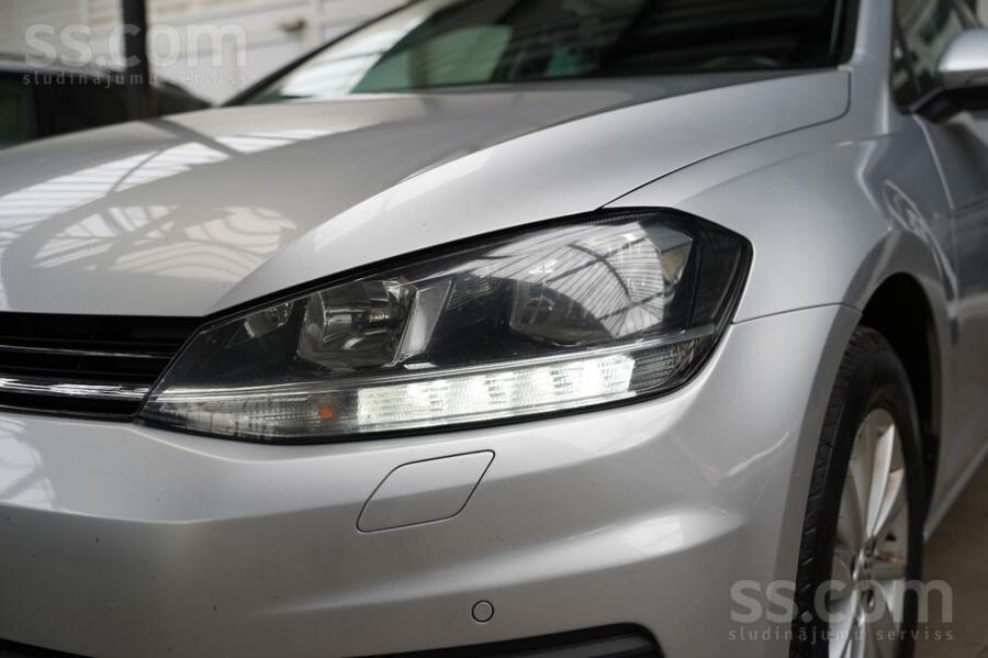 Pelēks Volkswagen Golf 2019 Rīga, ar dzinēja tilpumu 1.00 L un nobraukumu 175 tūkst. km par 7250 €, foto 20 vietnē AUTOMOTO.COM.LV