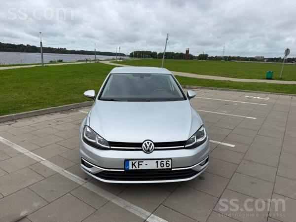 Grey Volkswagen Golf 2019 in Ogre, with an engine capacity of 1.60 L and mileage of 77 thousand km for 7900 €, photo 3 on AUTOMOTO.COM.LV
