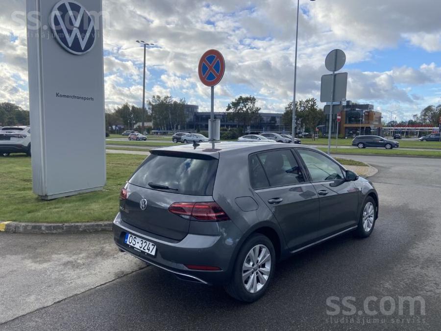 Pelēks Volkswagen Golf 2019 Rīga, ar dzinēja tilpumu 1.60 L un nobraukumu 172 tūkst. km par 9900 €, foto 9 vietnē AUTOMOTO.COM.LV