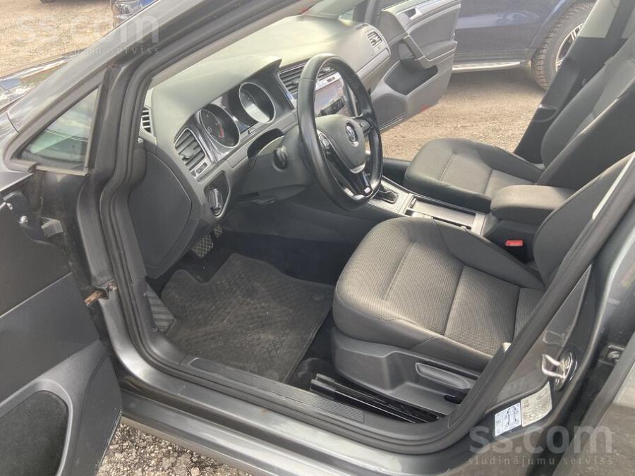 Pelēks Volkswagen Golf 2019 Rīga, ar dzinēja tilpumu 1.60 L un nobraukumu 172 tūkst. km par 9900 €, foto 14 vietnē AUTOMOTO.COM.LV