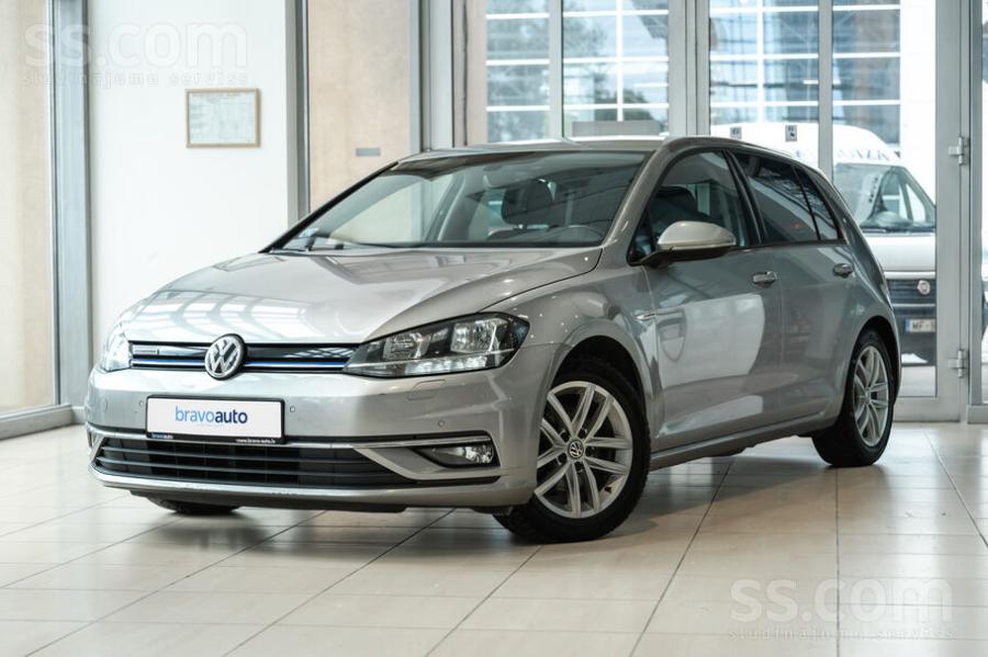 Grey Volkswagen Golf 2020 in Riga, with an engine capacity of 1.50 L and mileage of 169 thousand km for 8990 €, photo 1 on AUTOMOTO.COM.LV