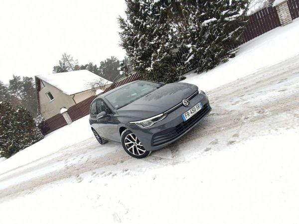 Pelēks Volkswagen Golf 2020 Prienai, ar dzinēja tilpumu 1.50 L un nobraukumu 69 tūkst. km par 13500 €, foto 4 vietnē AUTOMOTO.COM.LV