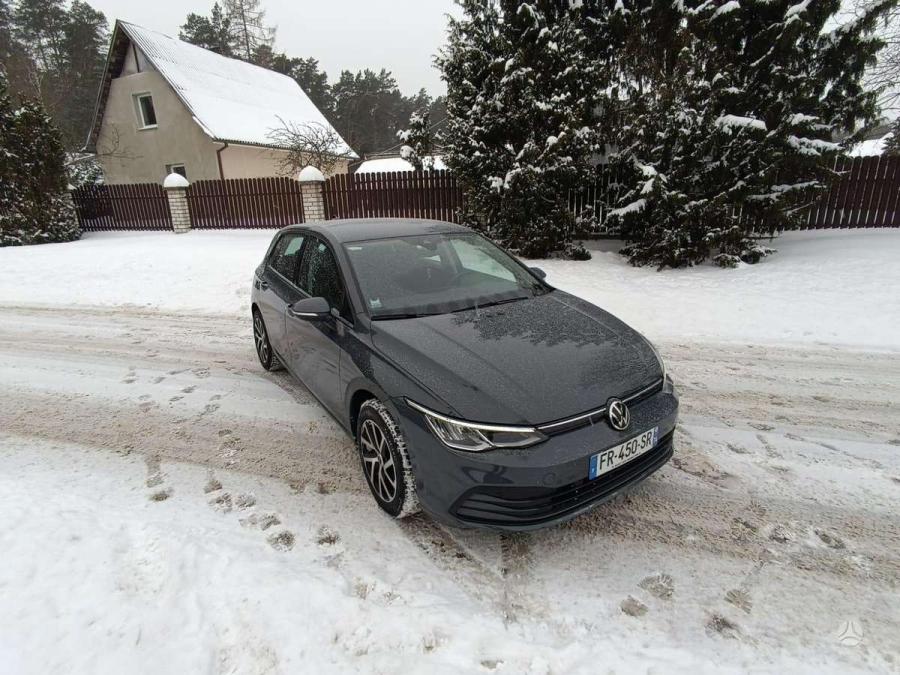 Pelēks Volkswagen Golf 2020 Prienai, ar dzinēja tilpumu 1.50 L un nobraukumu 69 tūkst. km par 13500 €, foto 5 vietnē AUTOMOTO.COM.LV