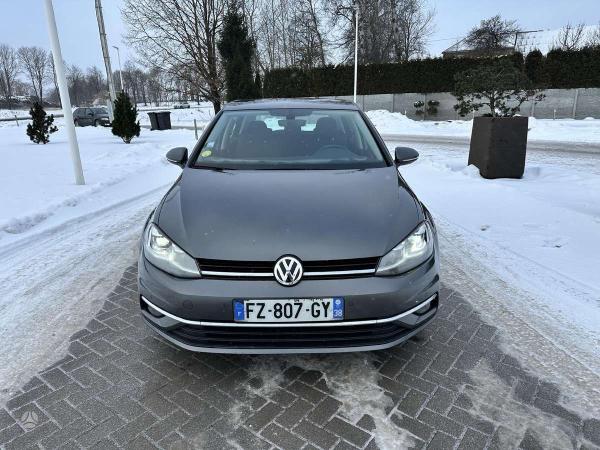 Pelēks Volkswagen Golf 2020 Tauragė, ar dzinēja tilpumu 1.60 L un nobraukumu 298 tūkst. km par 7200 €, foto 2 vietnē AUTOMOTO.COM.LV