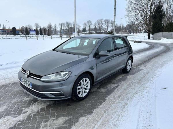Pelēks Volkswagen Golf 2020 Tauragė, ar dzinēja tilpumu 1.60 L un nobraukumu 298 tūkst. km par 7200 €, foto 3 vietnē AUTOMOTO.COM.LV
