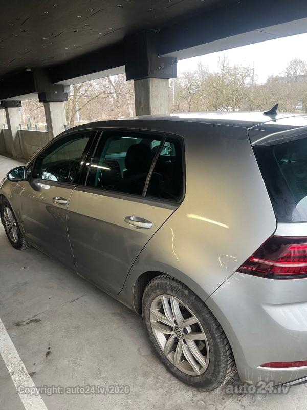 Grey Volkswagen Golf 2020 in Tallinn, with an engine capacity of 1.50 L and mileage of 88 thousand km for 15100 €, photo 4 on AUTOMOTO.COM.LV