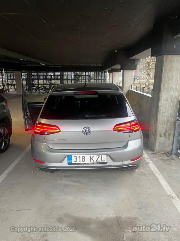 Grey Volkswagen Golf 2020 in Tallinn, with an engine capacity of 1.50 L and mileage of 88 thousand km for 15100 €, photo 6 on AUTOMOTO.COM.LV