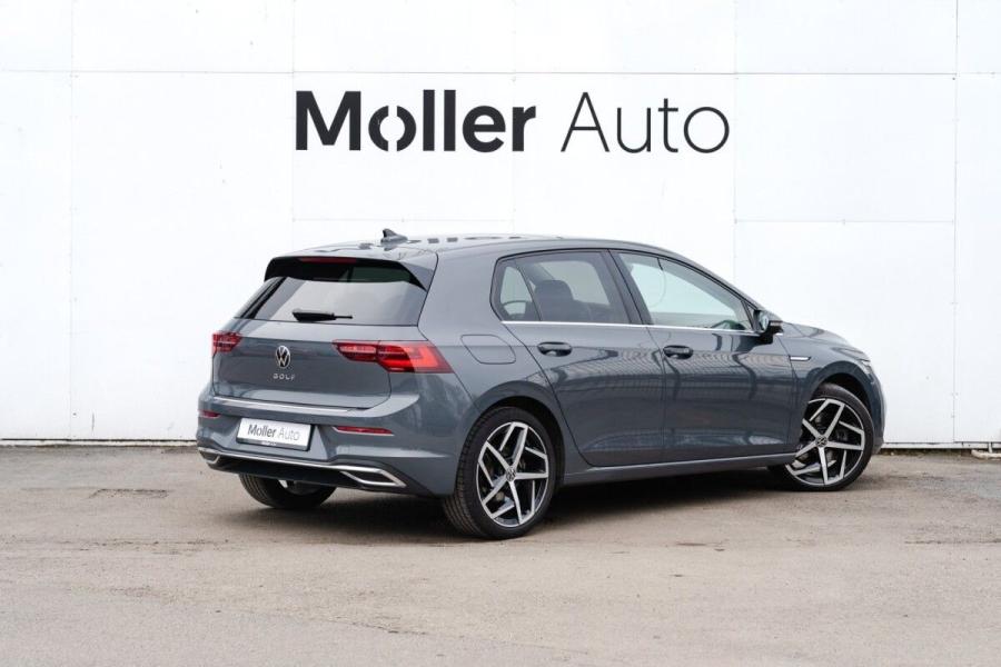 Pelēks Volkswagen Golf 2020 Rīga, ar dzinēja tilpumu 2.00 L un nobraukumu 100 tūkst. km par 25350 €, foto 4 vietnē AUTOMOTO.COM.LV