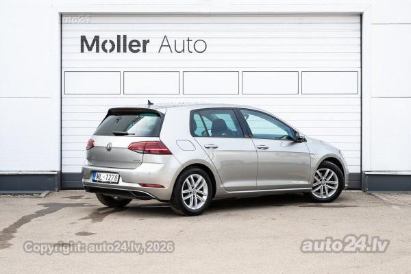 Grey Volkswagen Golf 2020 in Riga, with an engine capacity of 1.50 L and mileage of 143 thousand km for 13220 €, photo 3 on AUTOMOTO.COM.LV