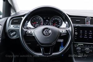 Grey Volkswagen Golf 2020 in Riga, with an engine capacity of 1.50 L and mileage of 125 thousand km for 13220 €, photo 16 on AUTOMOTO.COM.LV