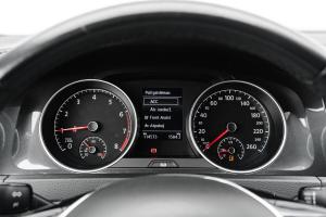 Pelēks Volkswagen Golf 2020 Rīga, ar dzinēja tilpumu 1.50 L un nobraukumu 116 tūkst. km par 13100 €, foto 10 vietnē AUTOMOTO.COM.LV