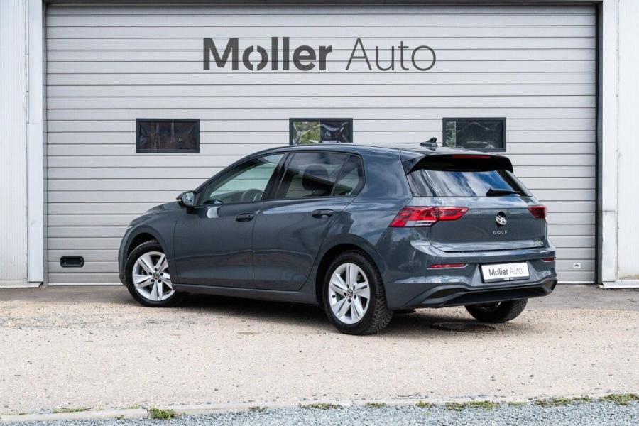 Pelēks Volkswagen Golf 2020 Jelgava, ar dzinēja tilpumu 1.50 L un nobraukumu 127 tūkst. km par 20350 €, foto 5 vietnē AUTOMOTO.COM.LV