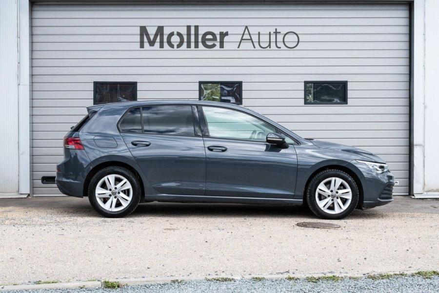 Pelēks Volkswagen Golf 2020 Jelgava, ar dzinēja tilpumu 1.50 L un nobraukumu 127 tūkst. km par 20350 €, foto 6 vietnē AUTOMOTO.COM.LV