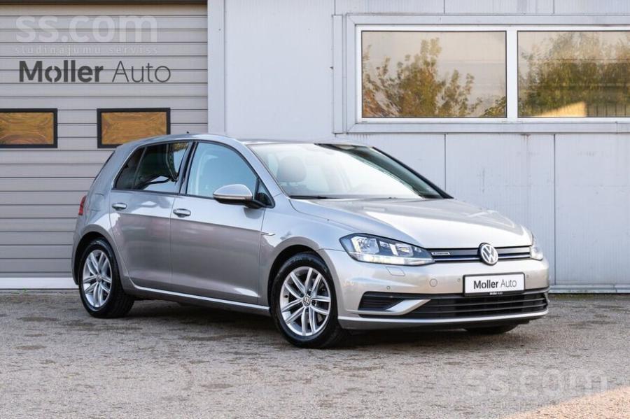 Grey Volkswagen Golf 2020 in Jelgava, with an engine capacity of 1.50 L and mileage of 81 thousand km for 12900 €, photo 3 on AUTOMOTO.COM.LV