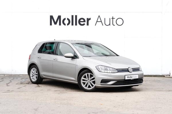 Volkswagen Golf 2020 Rīga vietnē Pelēks Volkswagen Golf 2020 Rīga, ar dzinēja tilpumu 1.50 L un nobraukumu 112 tūkst. km par 13550 €, foto 3 vietnē AUTOMOTO.COM.LV