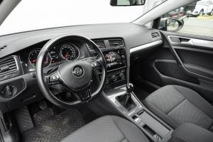 Grey Volkswagen Golf 2020 in Riga, with an engine capacity of 1.50 L and mileage of 112 thousand km for 13550 €, photo 18 on AUTOMOTO.COM.LV