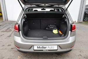 Grey Volkswagen Golf 2020 in Riga, with an engine capacity of 1.50 L and mileage of 112 thousand km for 13550 €, photo 19 on AUTOMOTO.COM.LV