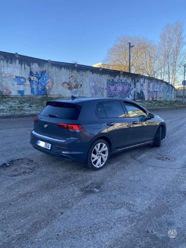 Pelēks Volkswagen Golf 2021 Panevēža, ar dzinēja tilpumu 1.97 L un nobraukumu 255 tūkst. km par 14990 €, foto 3 vietnē AUTOMOTO.COM.LV