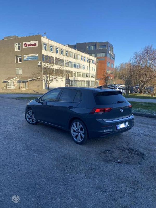 Pelēks Volkswagen Golf 2021 Panevēža, ar dzinēja tilpumu 1.97 L un nobraukumu 255 tūkst. km par 14990 €, foto 4 vietnē AUTOMOTO.COM.LV
