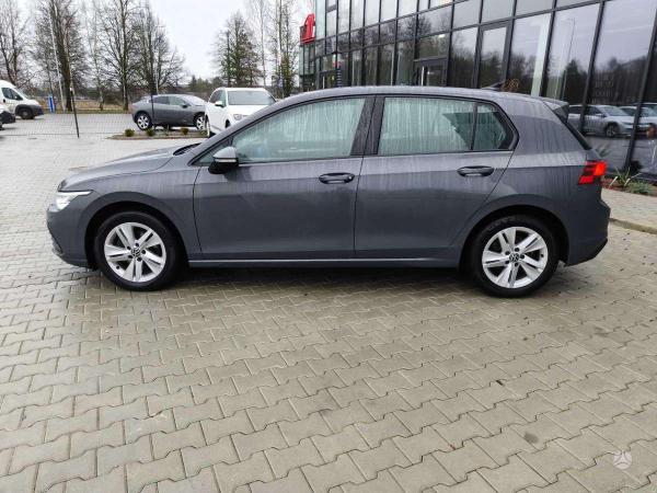 Grey Volkswagen Golf 2021 in Vilnius, with an engine capacity of 1.00 L and mileage of 151 thousand km for 13300 €, photo 2 on AUTOMOTO.COM.LV