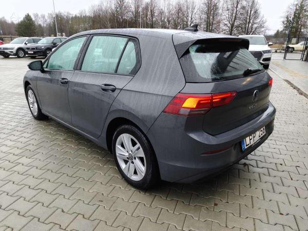 Grey Volkswagen Golf 2021 in Vilnius, with an engine capacity of 1.00 L and mileage of 151 thousand km for 13300 €, photo 10 on AUTOMOTO.COM.LV