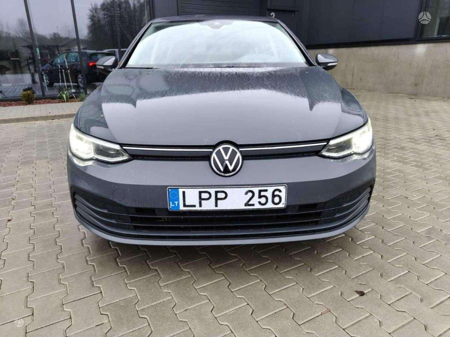 Pelēks Volkswagen Golf 2021 Viļņa, ar dzinēja tilpumu 1.00 L un nobraukumu 151 tūkst. km par 12699 €, foto 5 vietnē AUTOMOTO.COM.LV