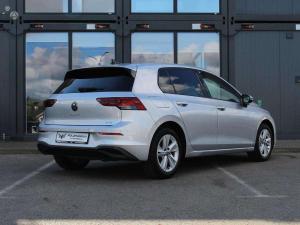 Pelēks Volkswagen Golf 2021 Viļņa, ar dzinēja tilpumu 1.00 L un nobraukumu 108 tūkst. km par 18450 €, foto 3 vietnē AUTOMOTO.COM.LV