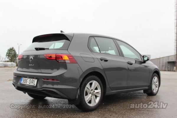 Grey Volkswagen Golf 2021 in Tallinn, with an engine capacity of 1.00 L and mileage of 79 thousand km for 18200 €, photo 4 on AUTOMOTO.COM.LV