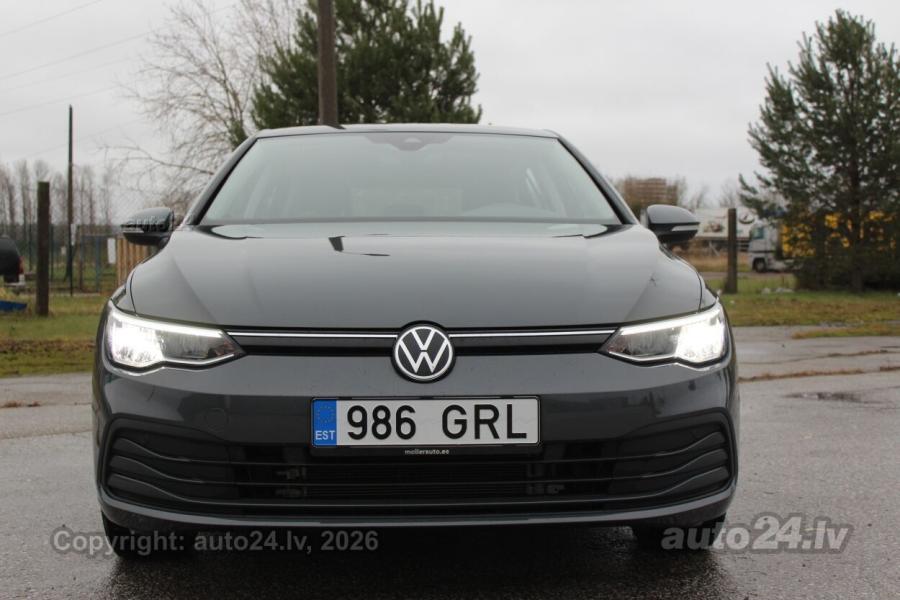 Pelēks Volkswagen Golf 2021 Tallina, ar dzinēja tilpumu 1.00 L un nobraukumu 79 tūkst. km par 18200 €, foto 6 vietnē AUTOMOTO.COM.LV