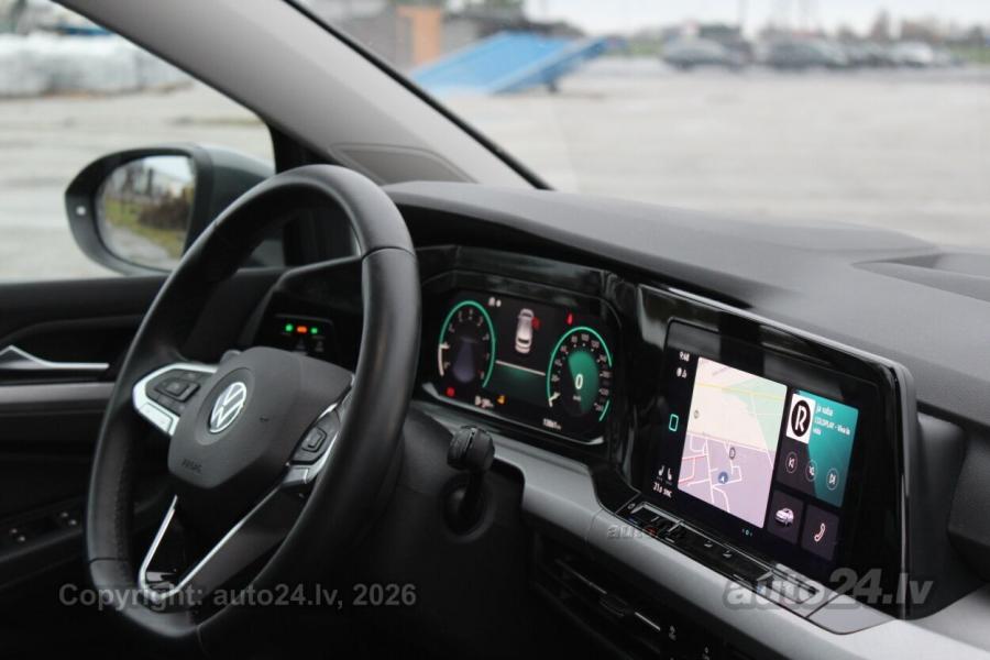 Pelēks Volkswagen Golf 2021 Tallina, ar dzinēja tilpumu 1.00 L un nobraukumu 79 tūkst. km par 18200 €, foto 8 vietnē AUTOMOTO.COM.LV