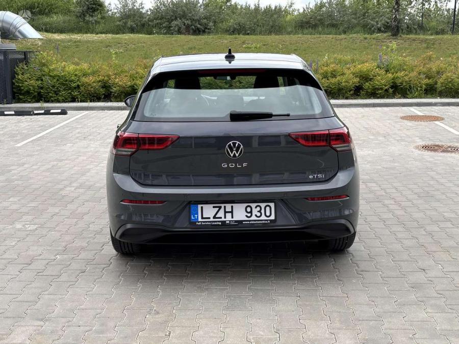 Grey Volkswagen Golf 2021 in Vilnius, with an engine capacity of 1.00 L and mileage of 93 thousand km for 15900 €, photo 3 on AUTOMOTO.COM.LV