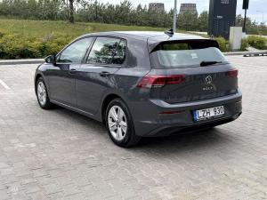 Grey Volkswagen Golf 2021 in Vilnius, with an engine capacity of 1.00 L and mileage of 93 thousand km for 15900 €, photo 4 on AUTOMOTO.COM.LV