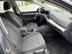 Grey Volkswagen Golf 2021 in Vilnius, with an engine capacity of 1.00 L and mileage of 93 thousand km for 15900 €, photo 10 on AUTOMOTO.COM.LV